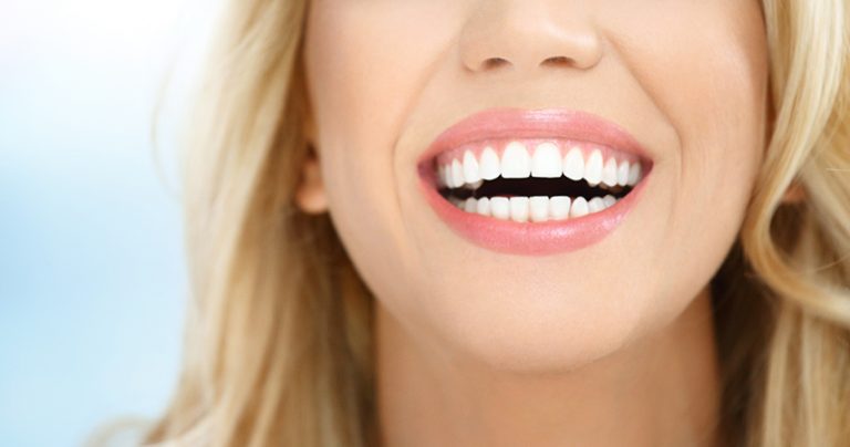 Ways to Whiten Teeth: How To Get A Bright, White Smile